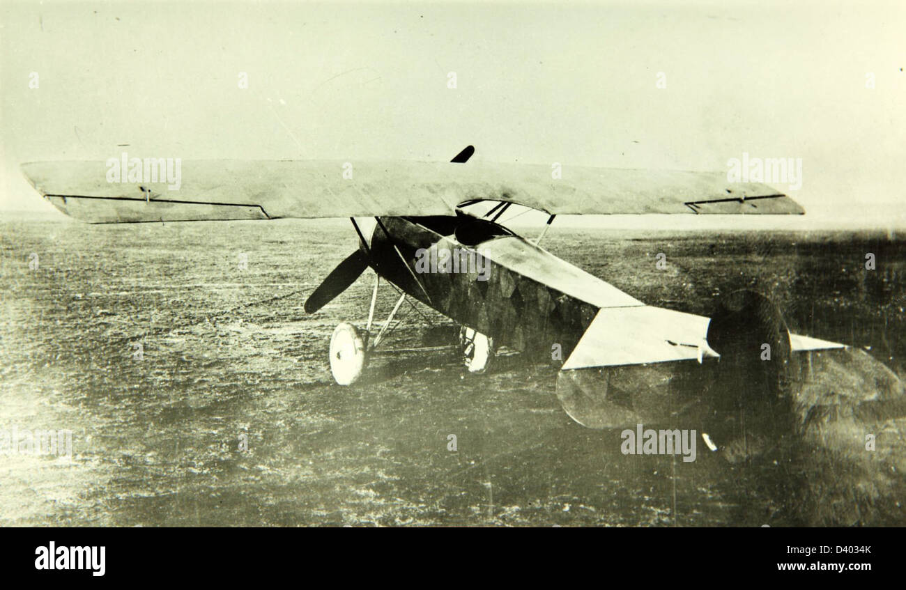 The Fokker V.29 was a Dutch-built aircraft prototype developed in the ...