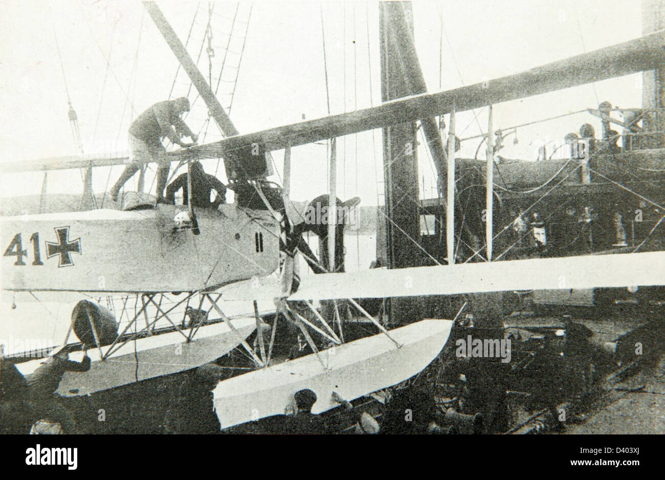 The Friedrichshafen FF-33 was a German floatplane used during World War ...