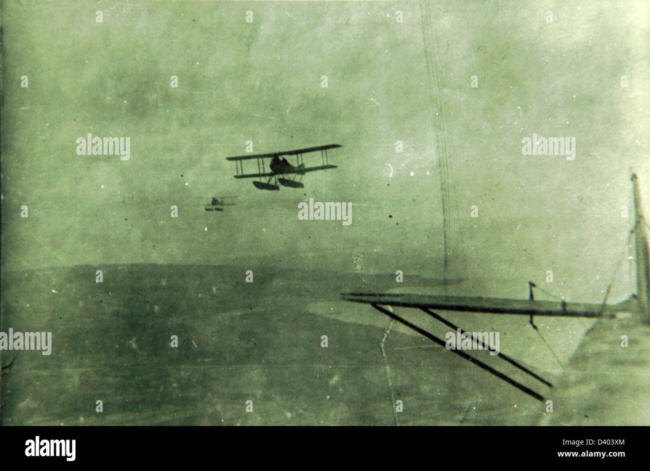 The Friedrichshafen FF-33 was a German World War I reconnaissance and ...