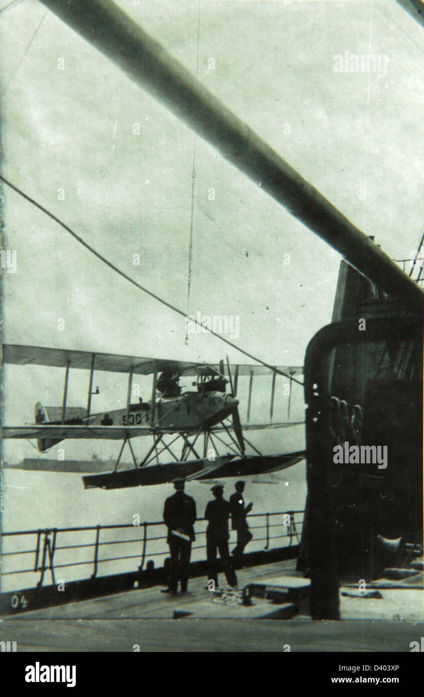 The Friedrichshafen FF-33 was a German biplane reconnaissance aircraft ...