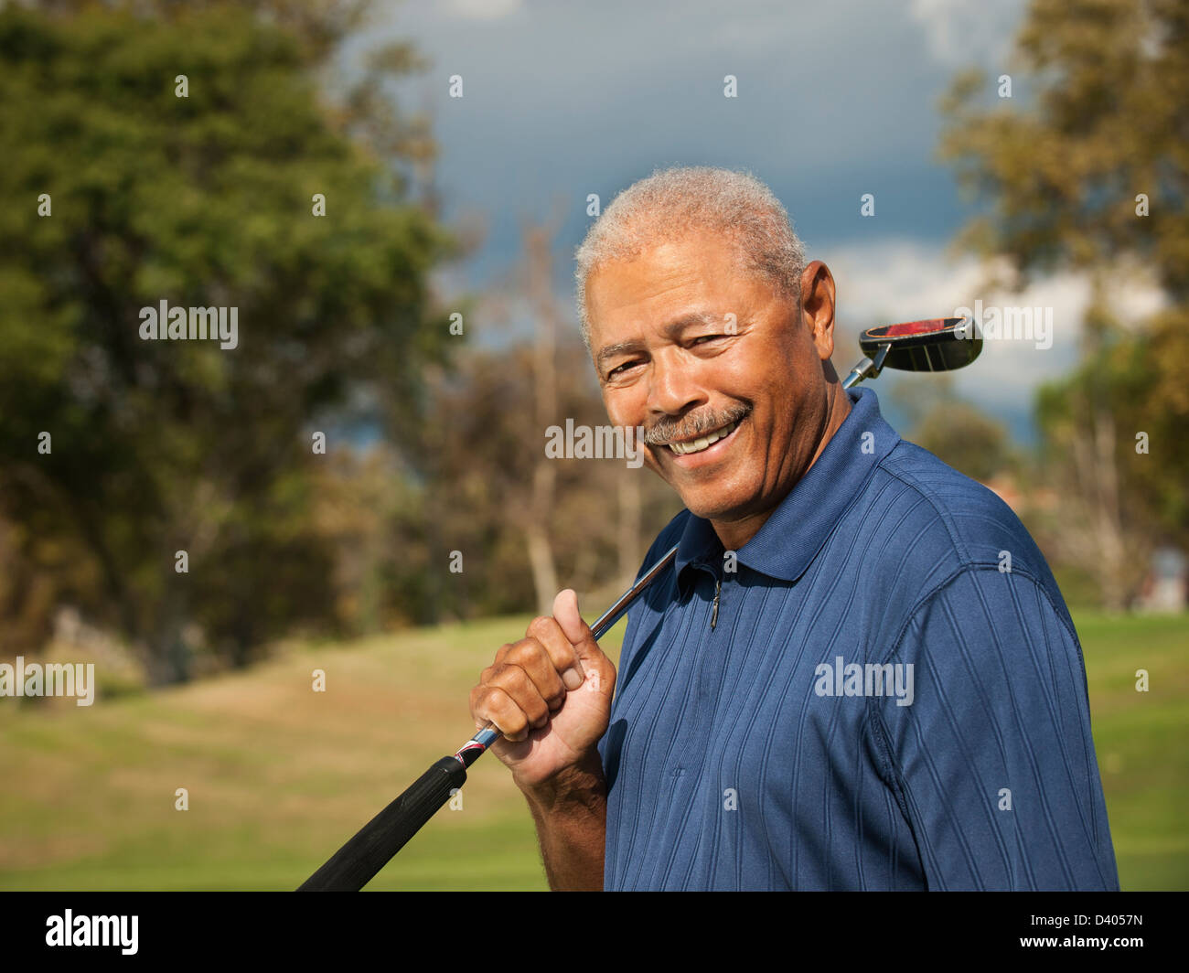 African american man golf hi-res stock photography and images - Alamy