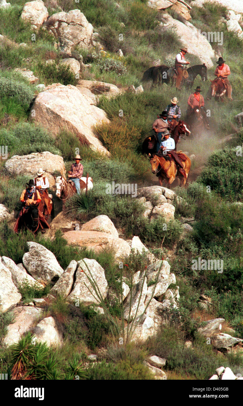Cattle drive art hi-res stock photography and images - Alamy