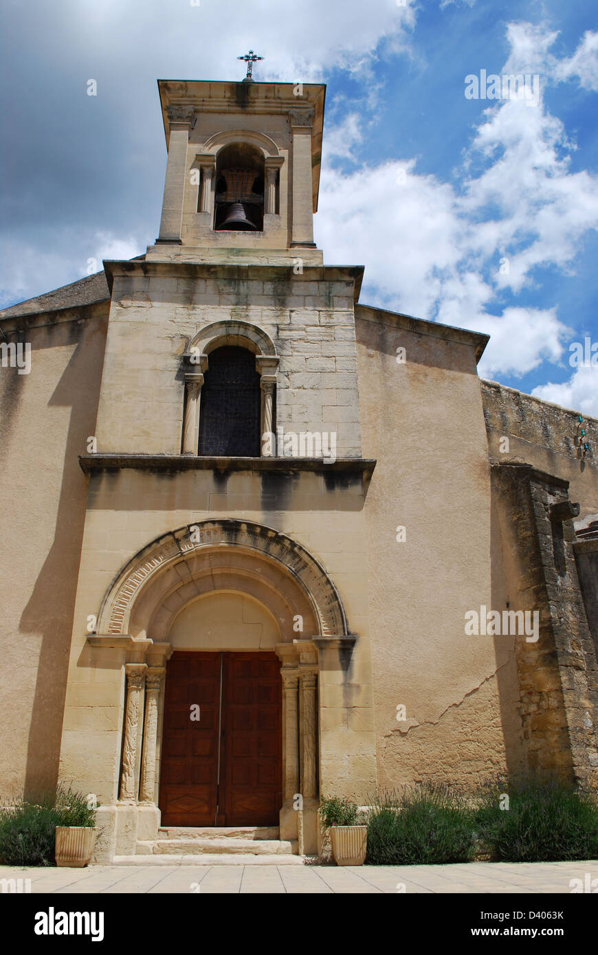 Small stone church, Lourmarin village, Vaucluse department, Provence ...