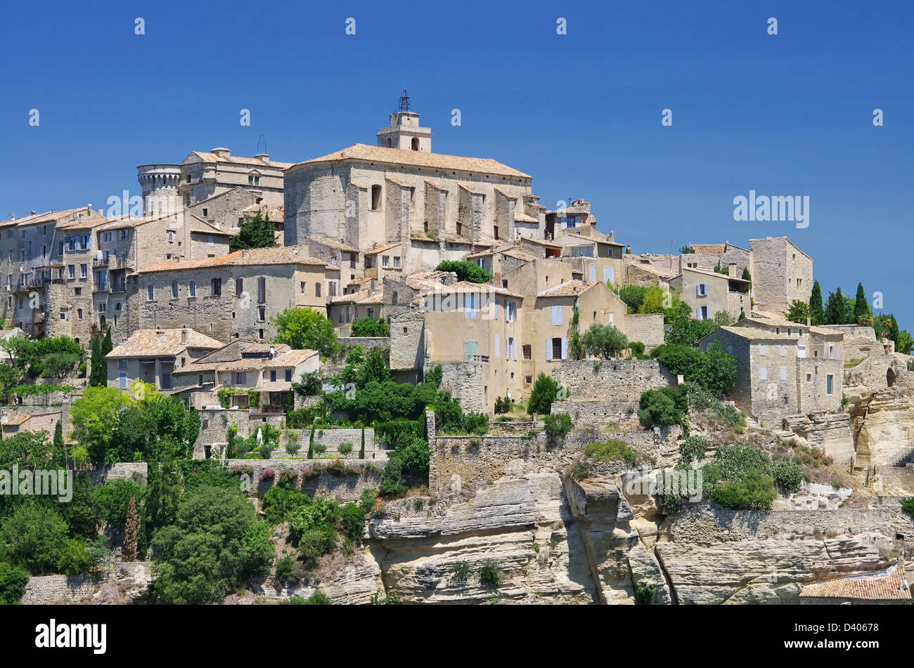 Gordes france castle hi-res stock photography and images - Alamy