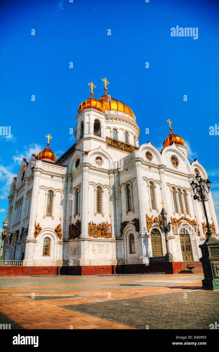 Temple of Christ the Savior in Moscow on the sunny day Stock Photo - Alamy