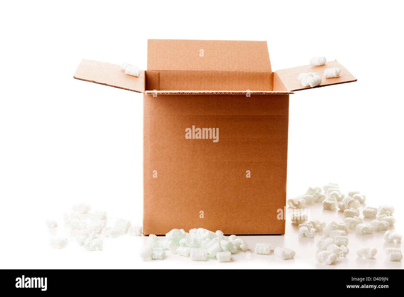 Shipping box hi-res stock photography and images - Alamy