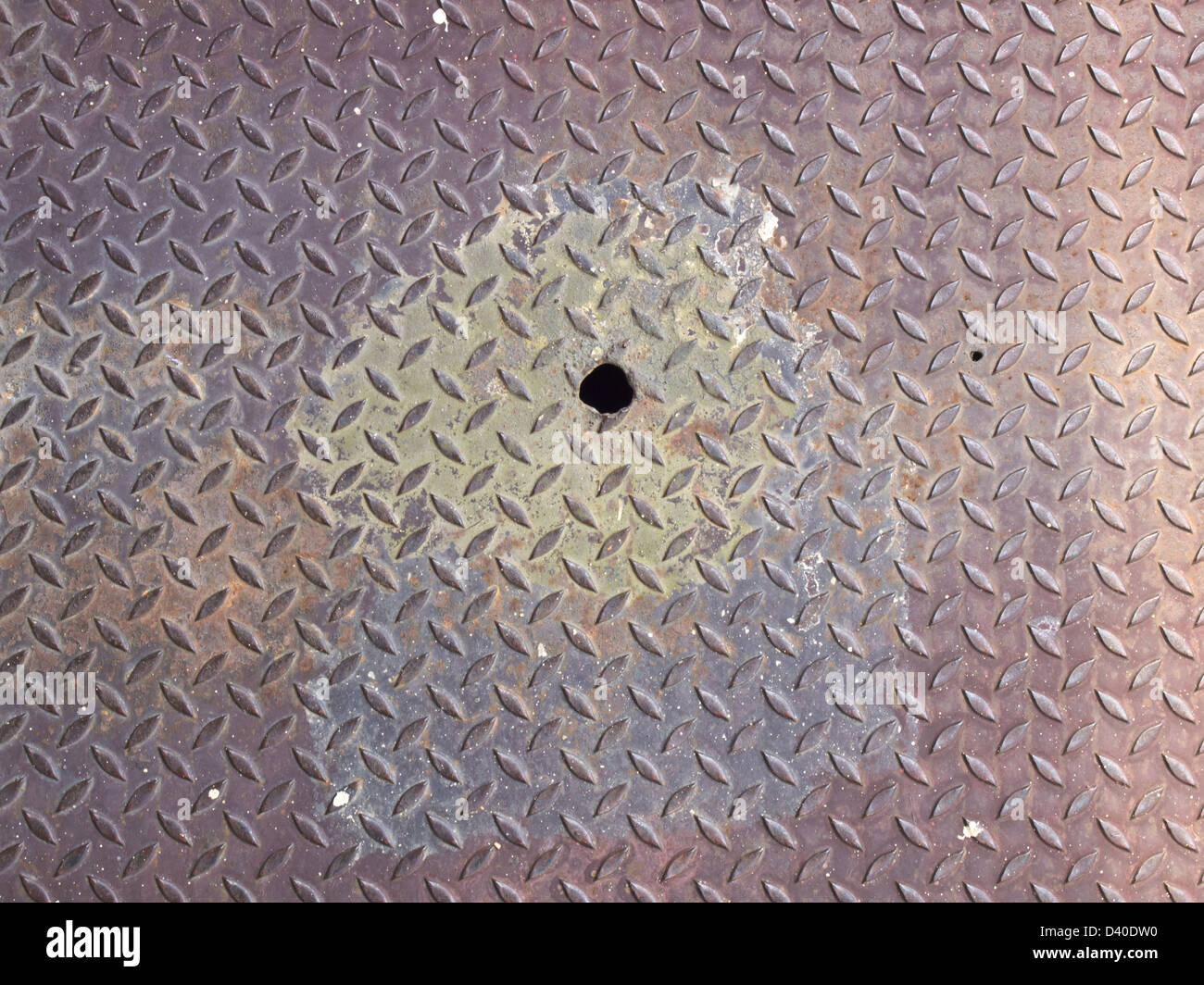 Metal grate floor hi-res stock photography and images - Alamy