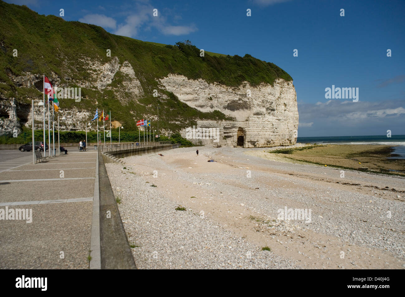 Cliffs in yport hi-res stock photography and images - Alamy