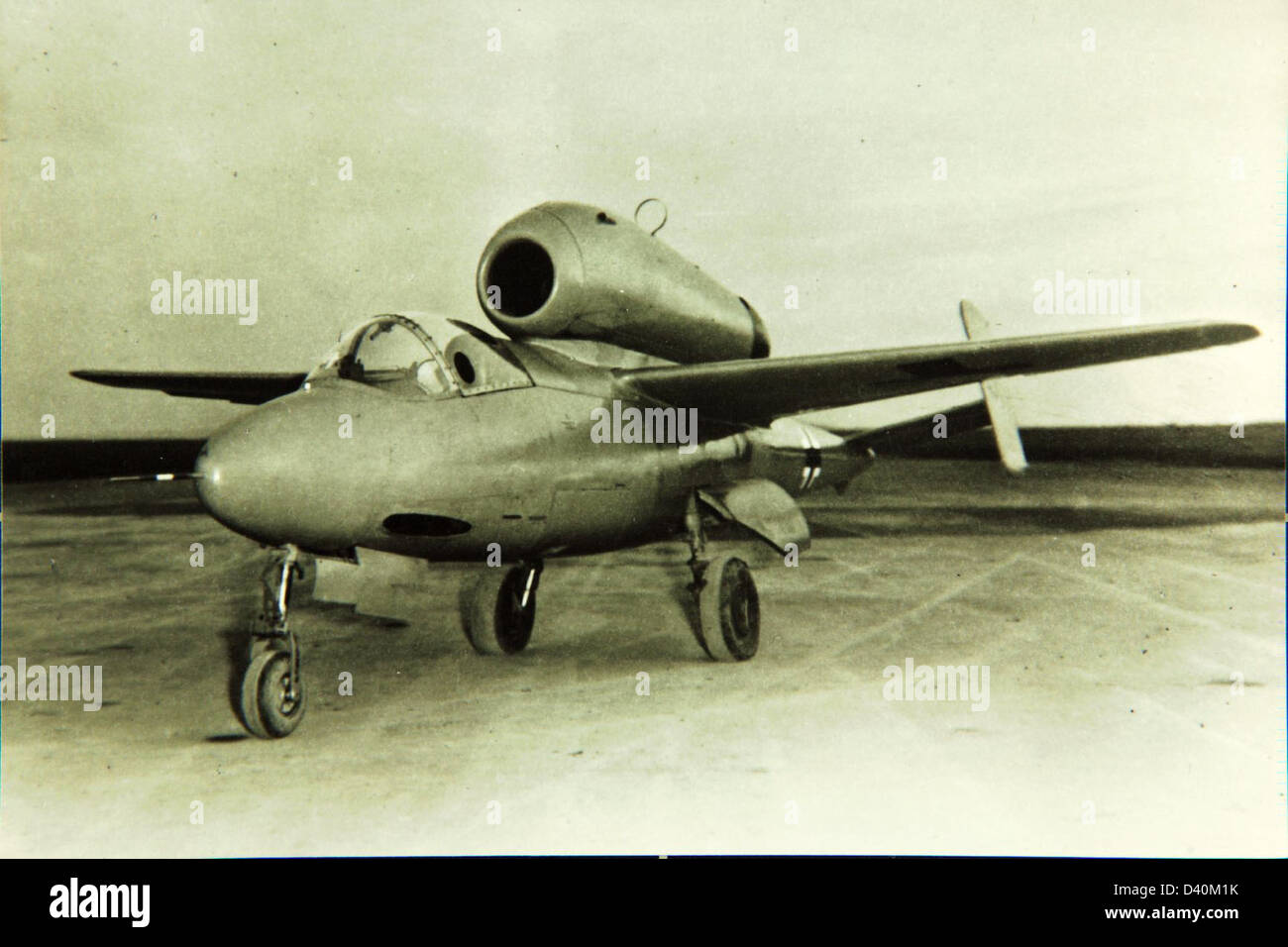 German jet plane wwii hi-res stock photography and images - Alamy