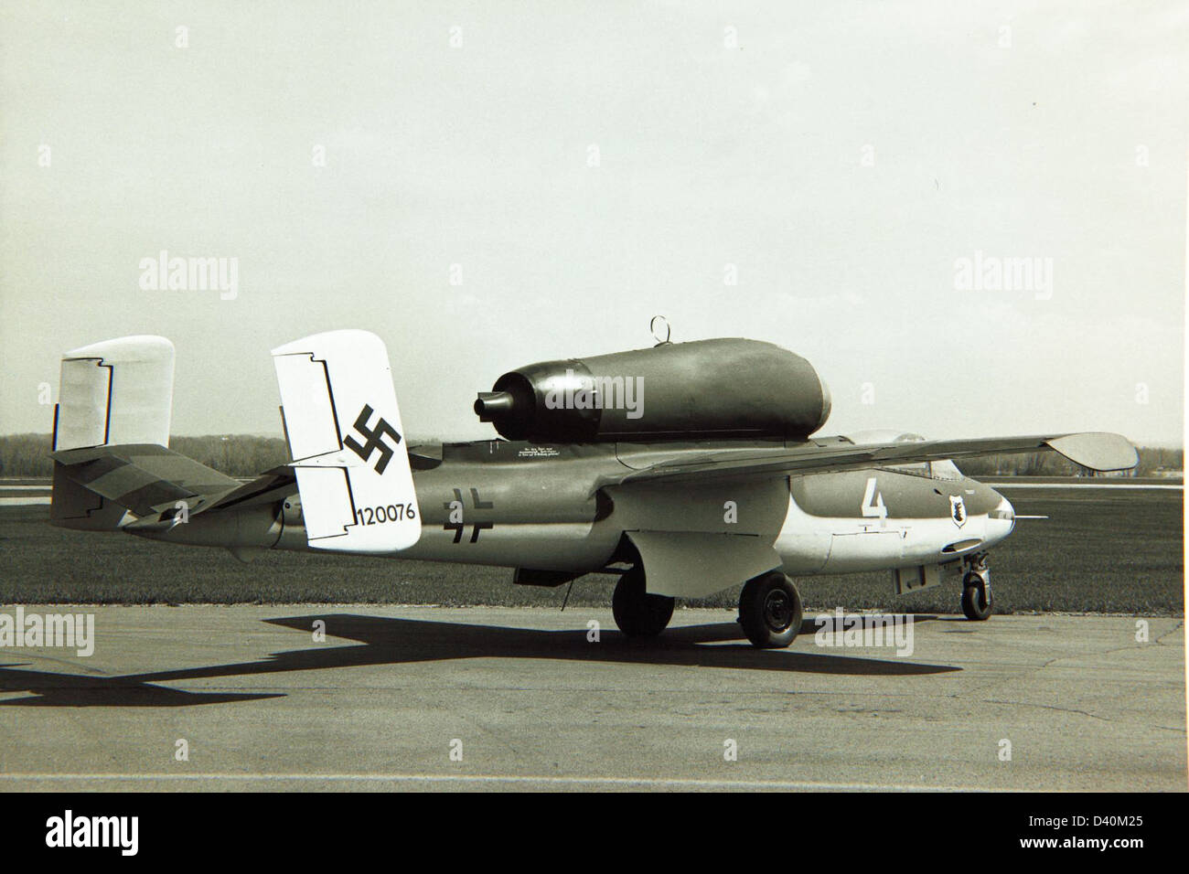Heinkel he 162 jet hi-res stock photography and images - Alamy