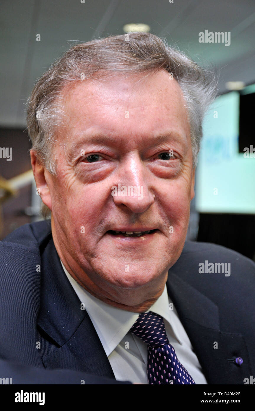 Sir John Daniel President of the Commonwealth of Learning and Chair of ...