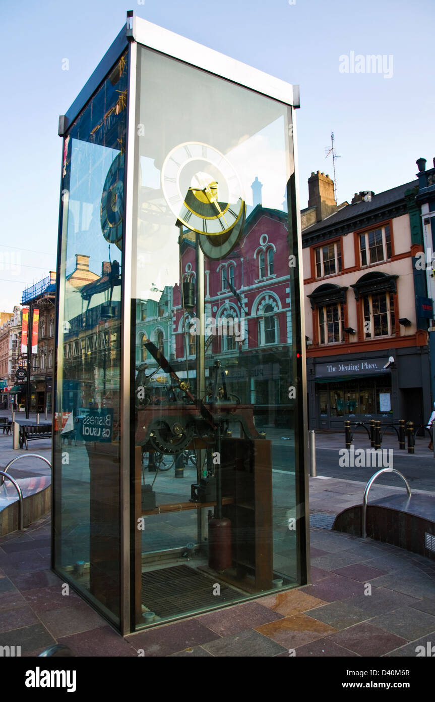 Pierhead clock cardiff hi-res stock photography and images - Alamy