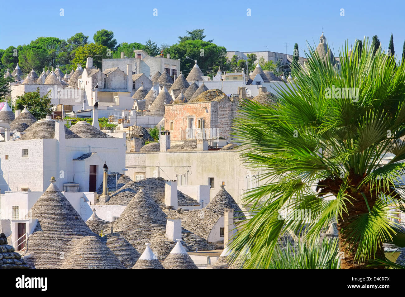 Trulli hi-res stock photography and images - Alamy