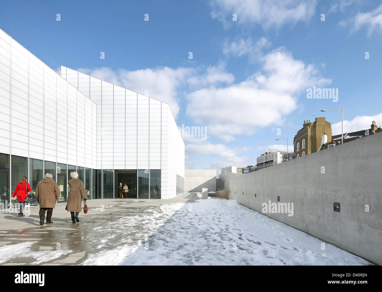 Turner Contemporary Gallery, Margate, United Kingdom. Architect: David ...