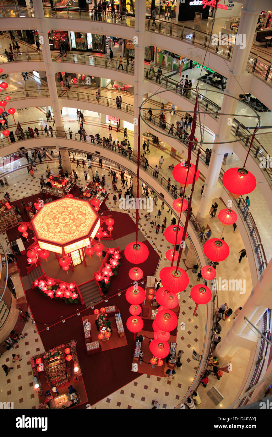 Klcc suria mall hi-res stock photography and images - Alamy