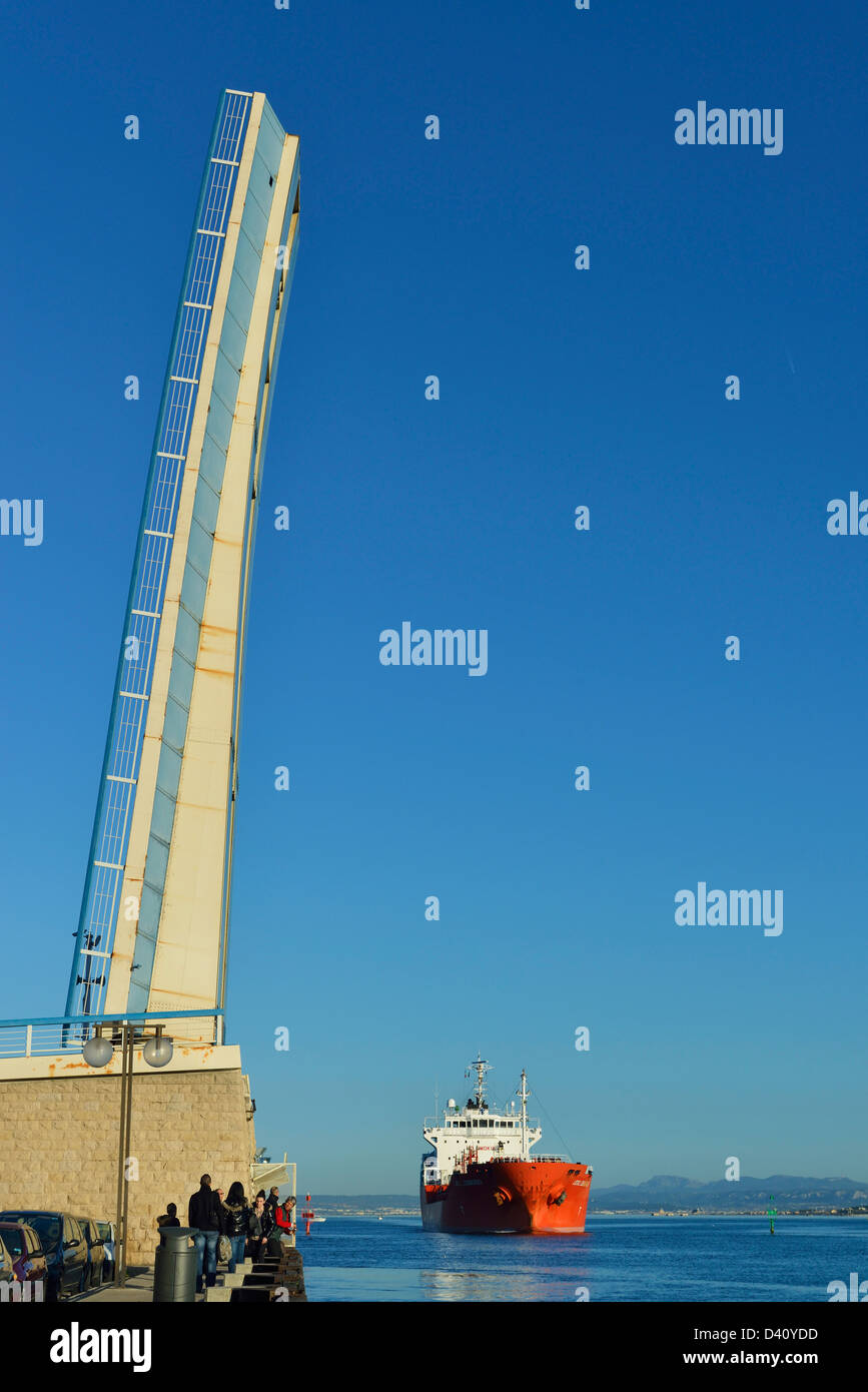 Caronte bridge hi-res stock photography and images - Alamy