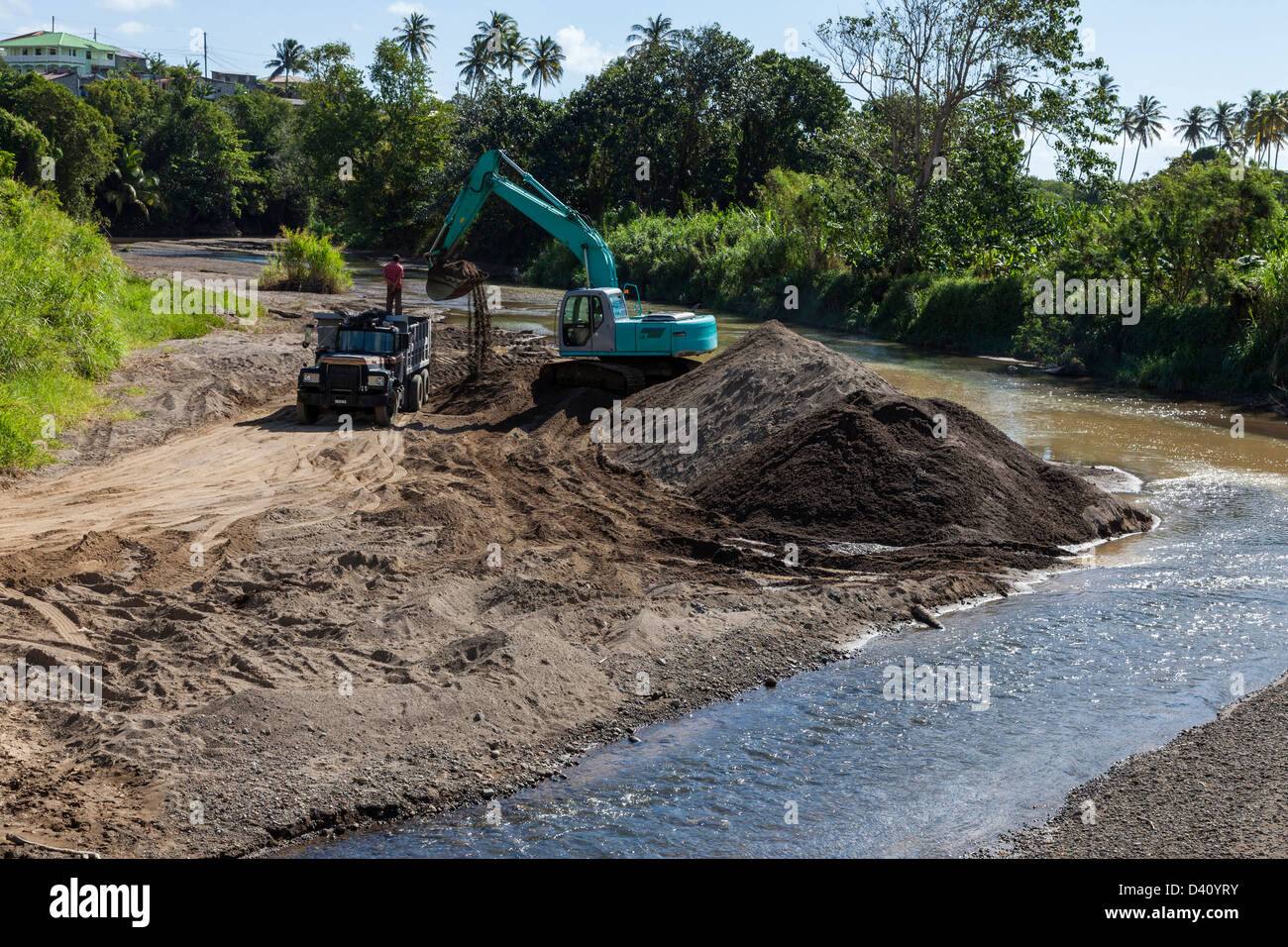 River bed gravel excavation hi-res stock photography and images - Alamy