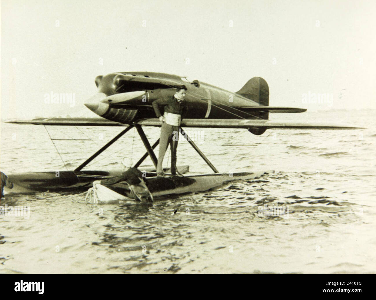 The Macchi M.39 was an Italian racing seaplane designed in the 1930s ...