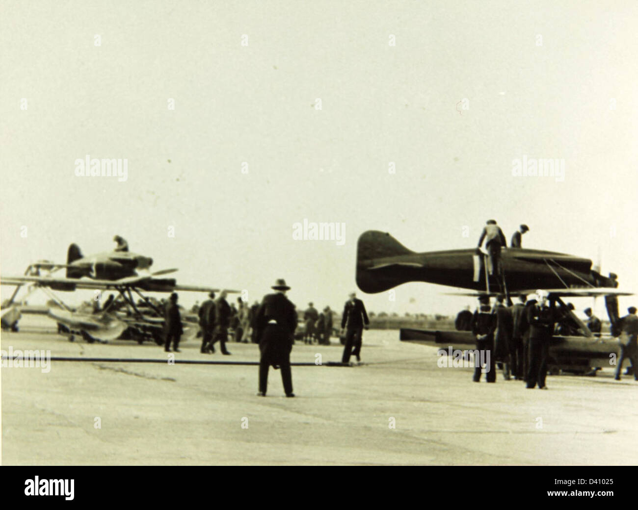 Macchi m39 hi-res stock photography and images - Alamy