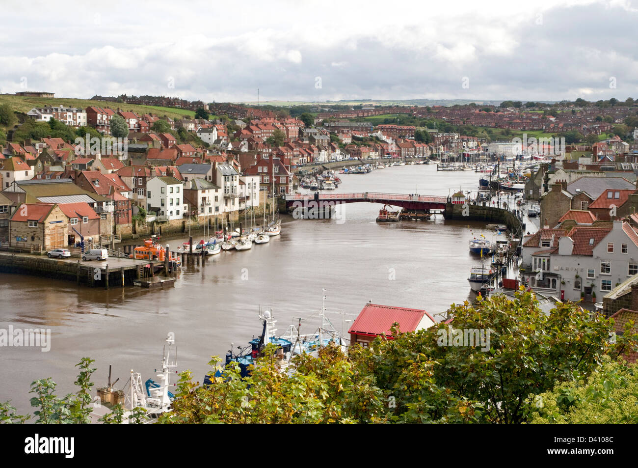 Whitby town hi-res stock photography and images - Alamy