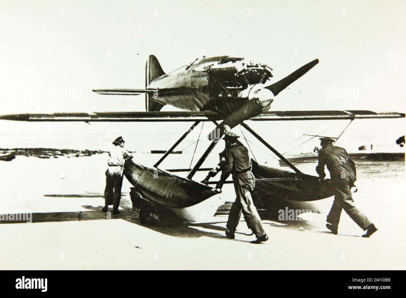 The Macchi M.52 was an Italian racing seaplane designed for speed. It ...