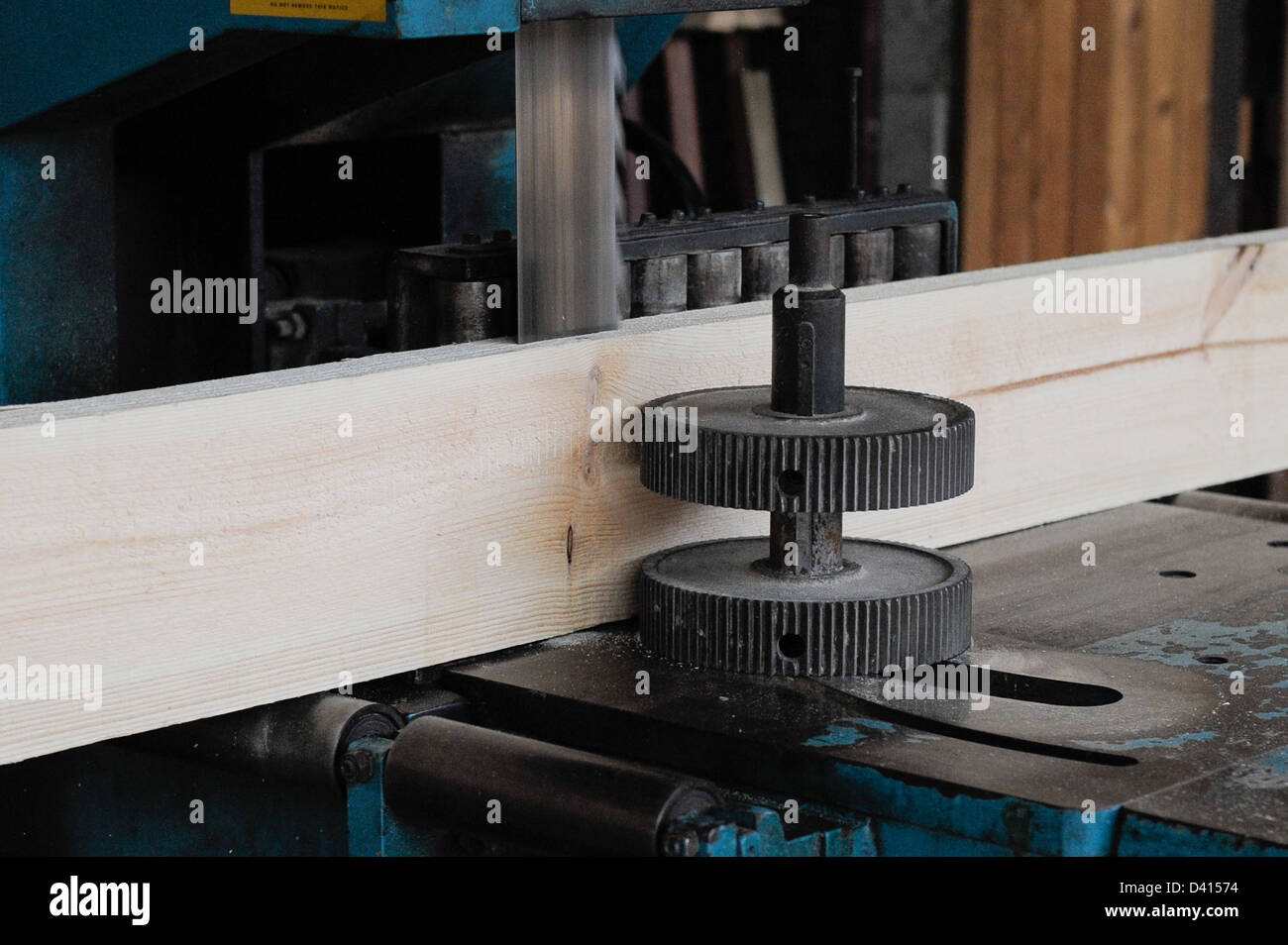 Woodcutting machine hi-res stock photography and images - Alamy