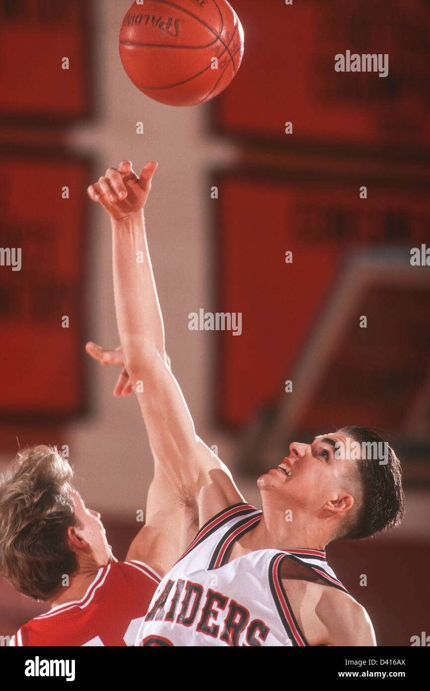 Boy's High School Basketball action Stock Photo - Alamy