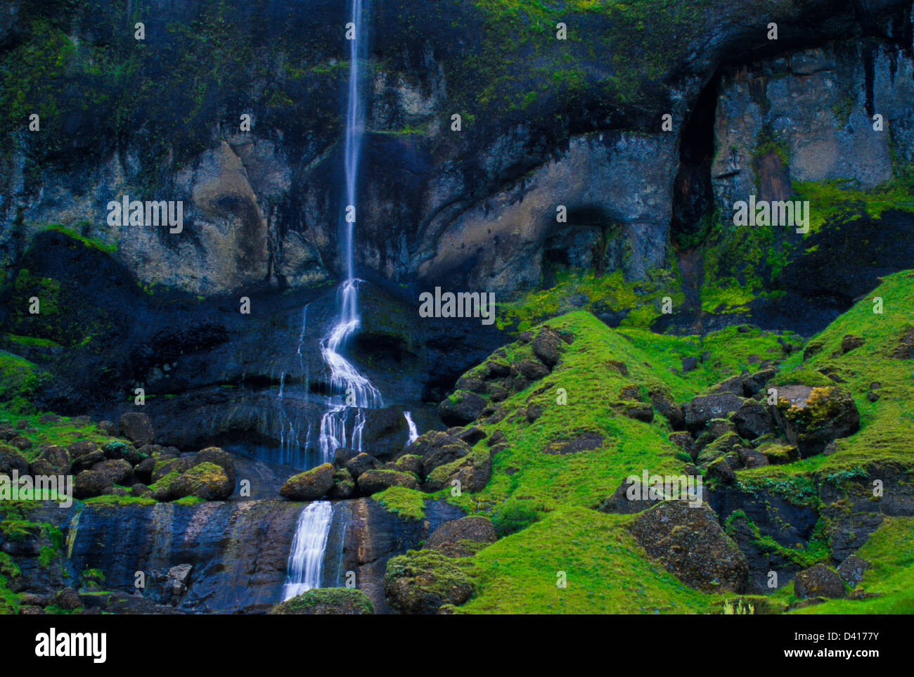 Foss a sidu falls hi-res stock photography and images - Alamy