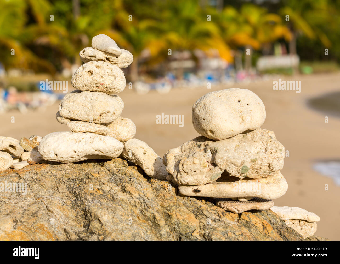 Pebble rock stone stack balance pile hi-res stock photography and ...