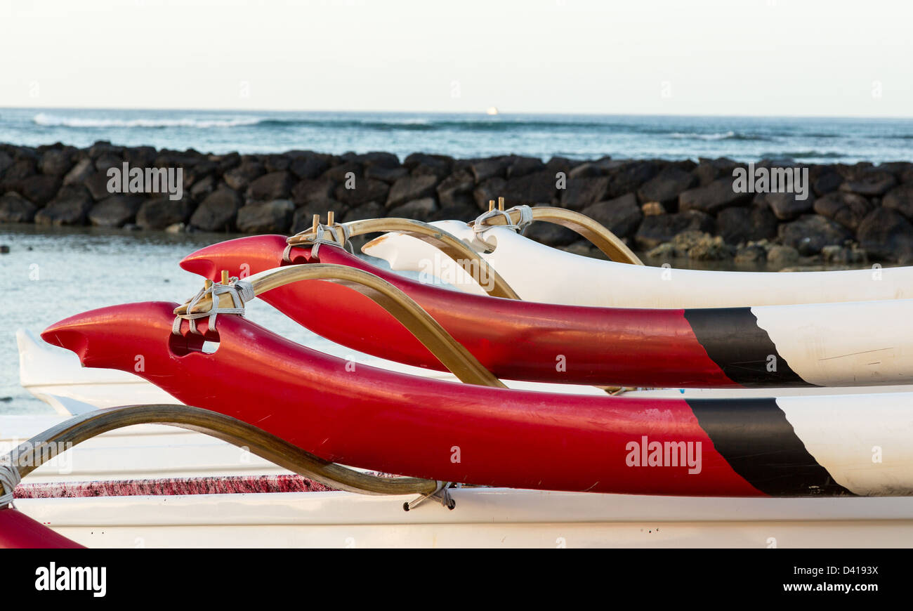 Traditional hawaiian boat hi-res stock photography and images - Alamy