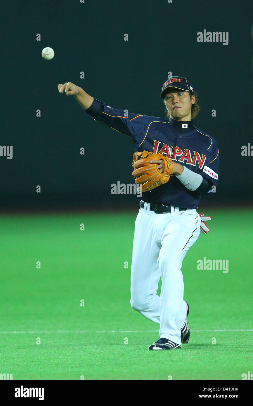 Fukuoka, Japan. 28th February 2013. Hayato Sakamoto (JPN), FEBRUARY 28, 2013 - WBC : 2013 World ...