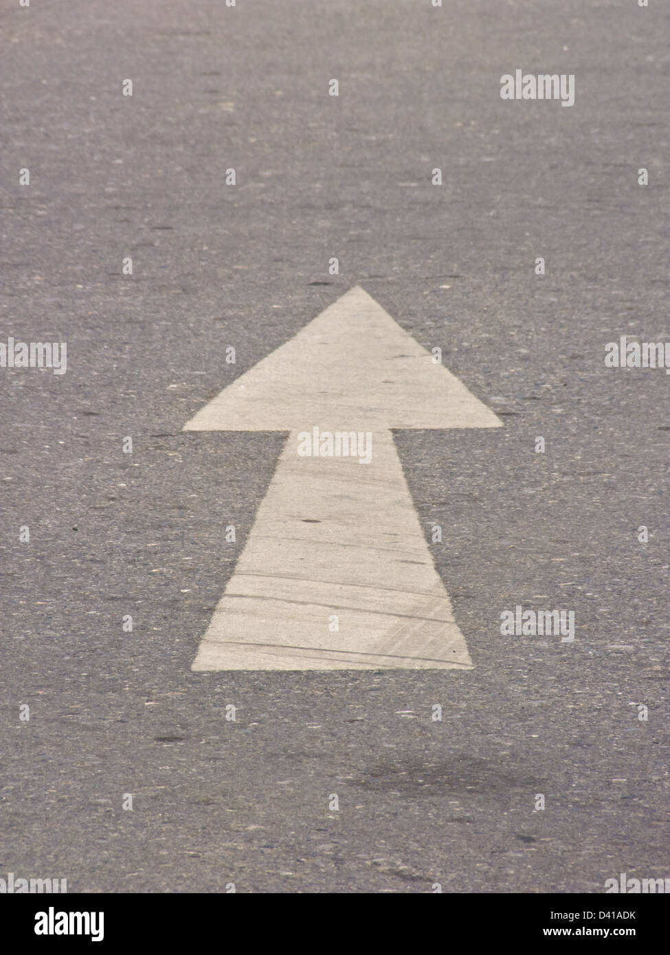 Directional arrow hi-res stock photography and images - Alamy