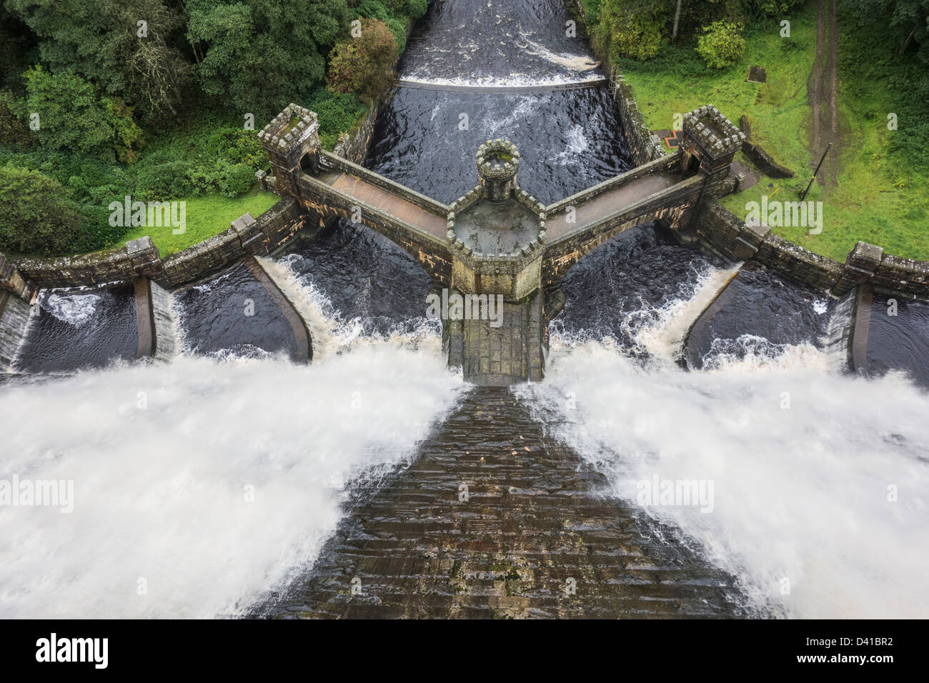 The Dam at Scar House Reservoir in the Nidd Valley, North Yorkshire ...