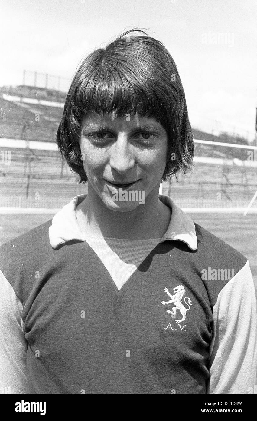 Brian Melling Aston Villa footballer 1971 Stock Photo - Alamy
