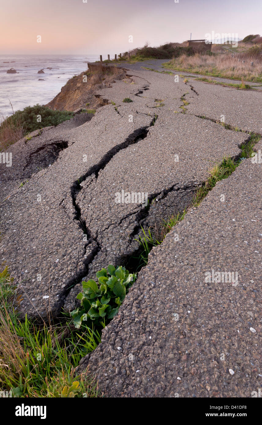 Rising sea levels coastal erosion hi-res stock photography and images ...