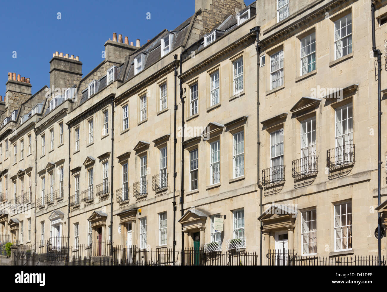 Bath georgian house terrace terraced hi-res stock photography and ...