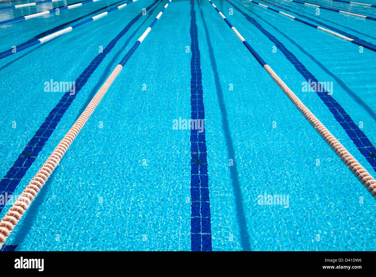 Image of swimming pool Stock Photo - Alamy