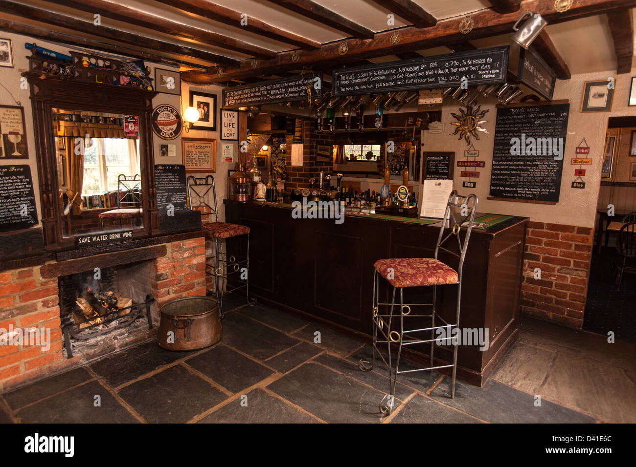 The Yew Tree public house in Wield, Alresford, Hampshire, England ...
