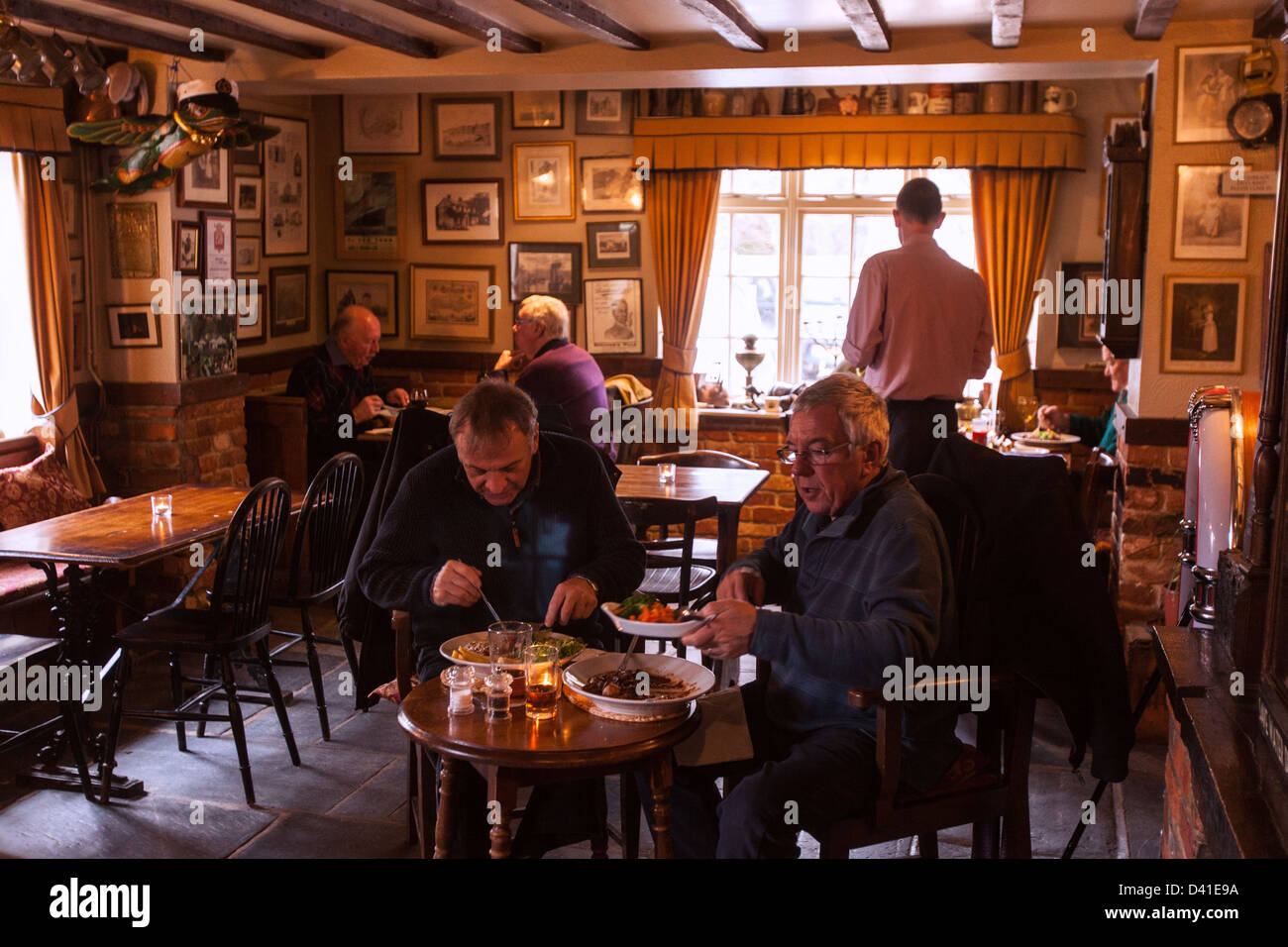 The Yew Tree public house in Wield, Alresford, Hampshire, England ...