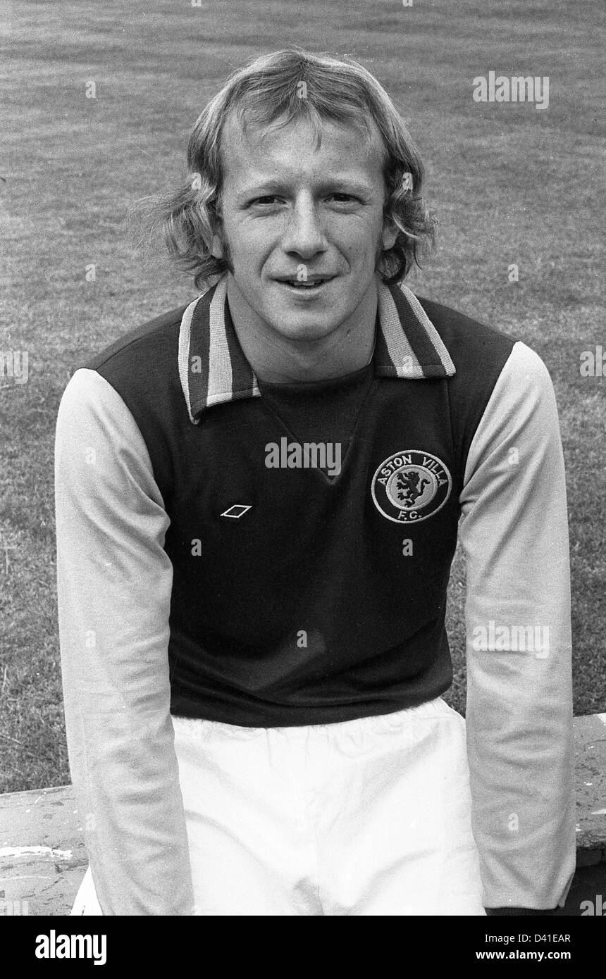 Tony Betts Aston Villa football club footballer 1974 Stock Photo - Alamy Tony Betts Aston Villa football club footballer 1974 Stock Photo - Alamy