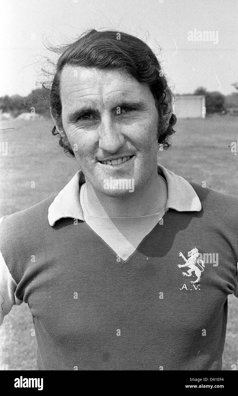 Geoff Vowden Aston Villa football club footballer 1972 Stock Photo - Alamy