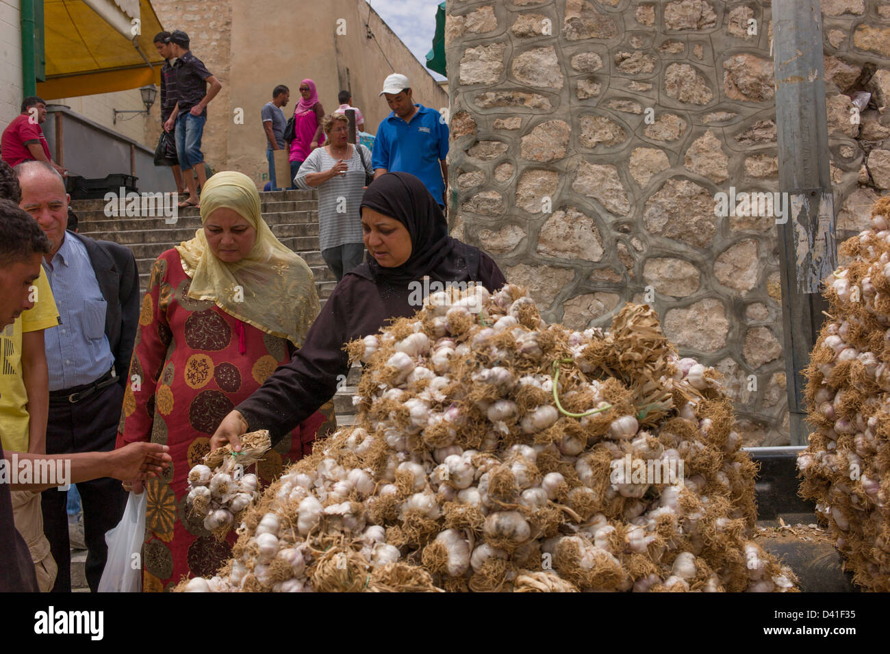 Street market in Sousse, Tunisia Stock Photo - Alamy