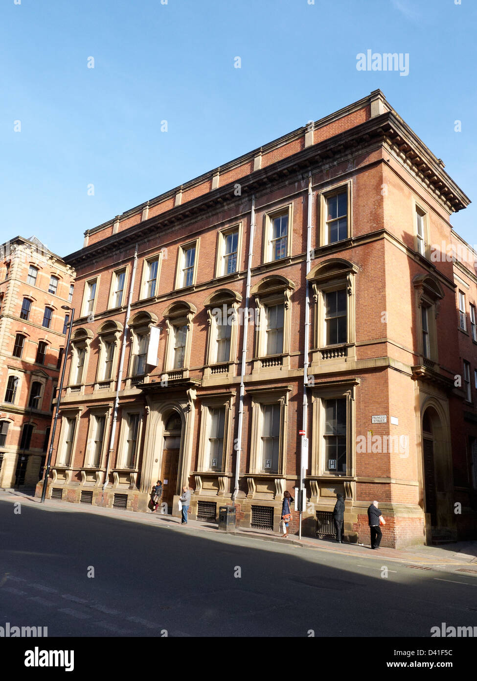 Princess street buildings hi-res stock photography and images - Alamy