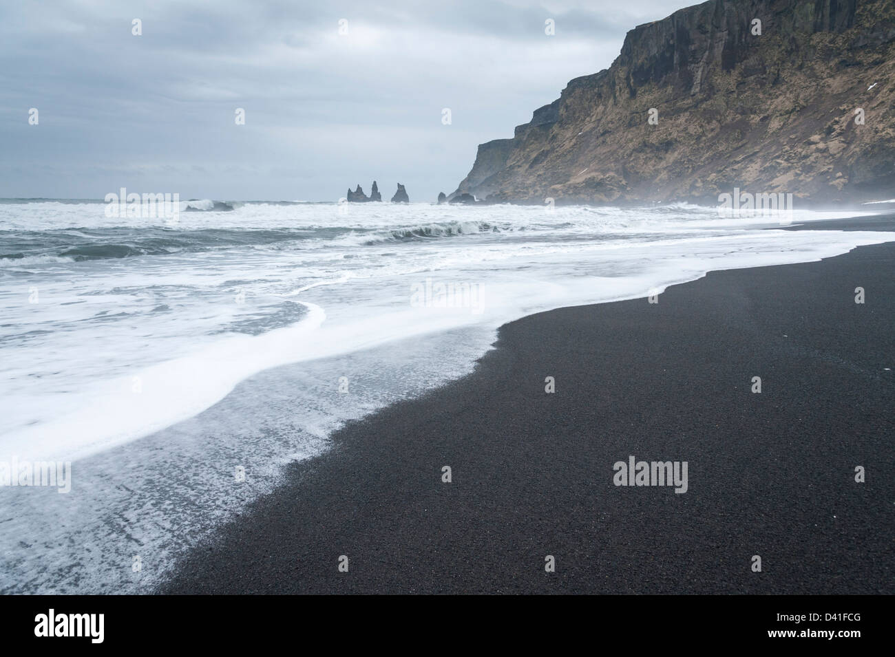 The black volcanic sand beach at Vík í Mýrdal Iceland Stock Photo - Alamy