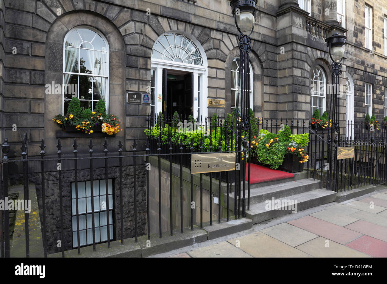 Edinburgh scotland charlotte square hi-res stock photography and images ...