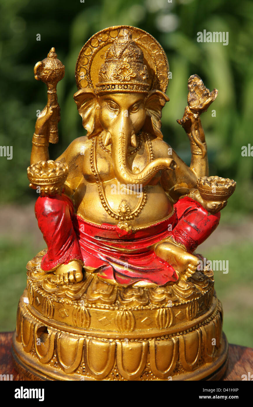 Hindu God Ganesh Stock Photo - Alamy