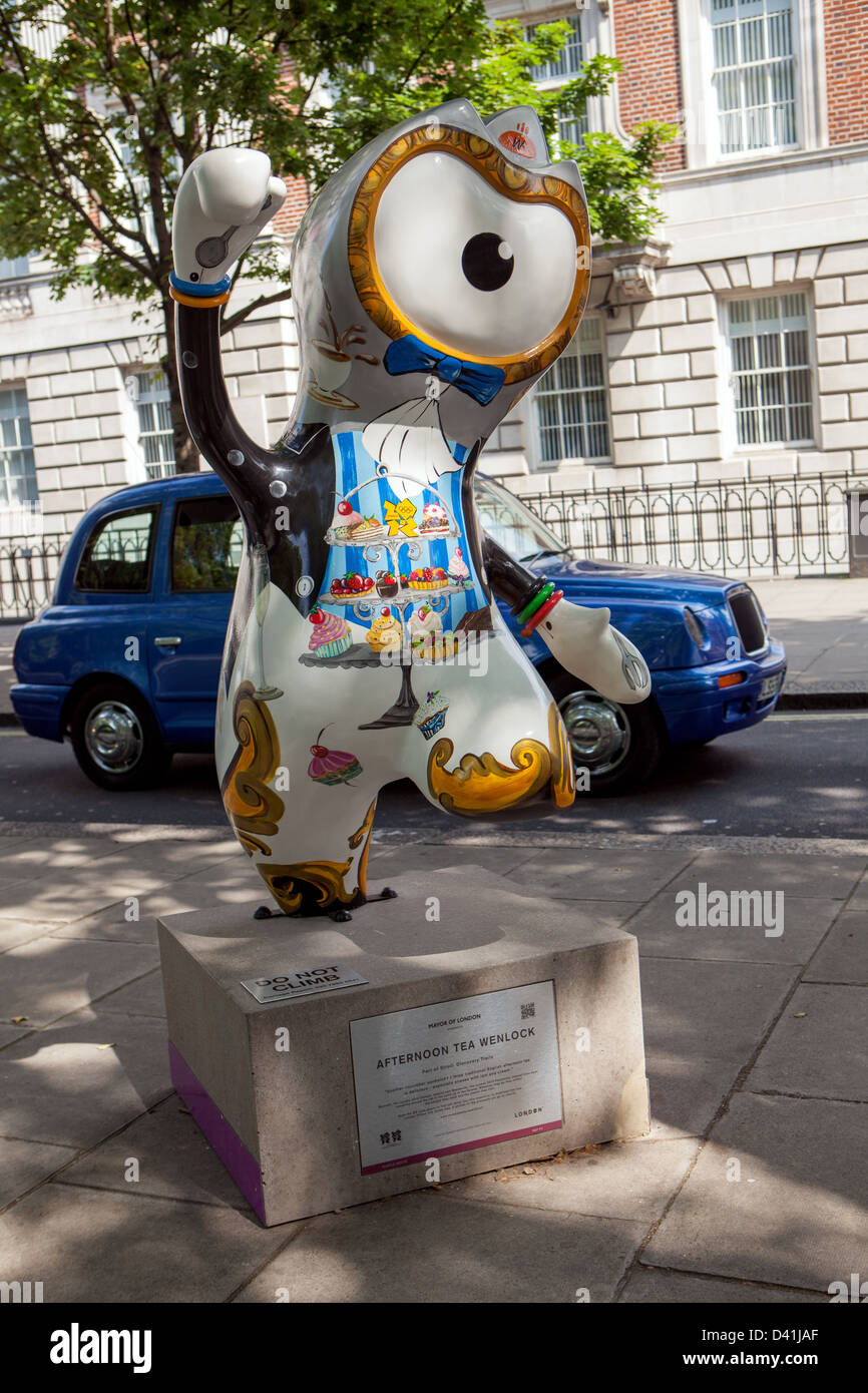Much wenlock olympics hi-res stock photography and images - Alamy
