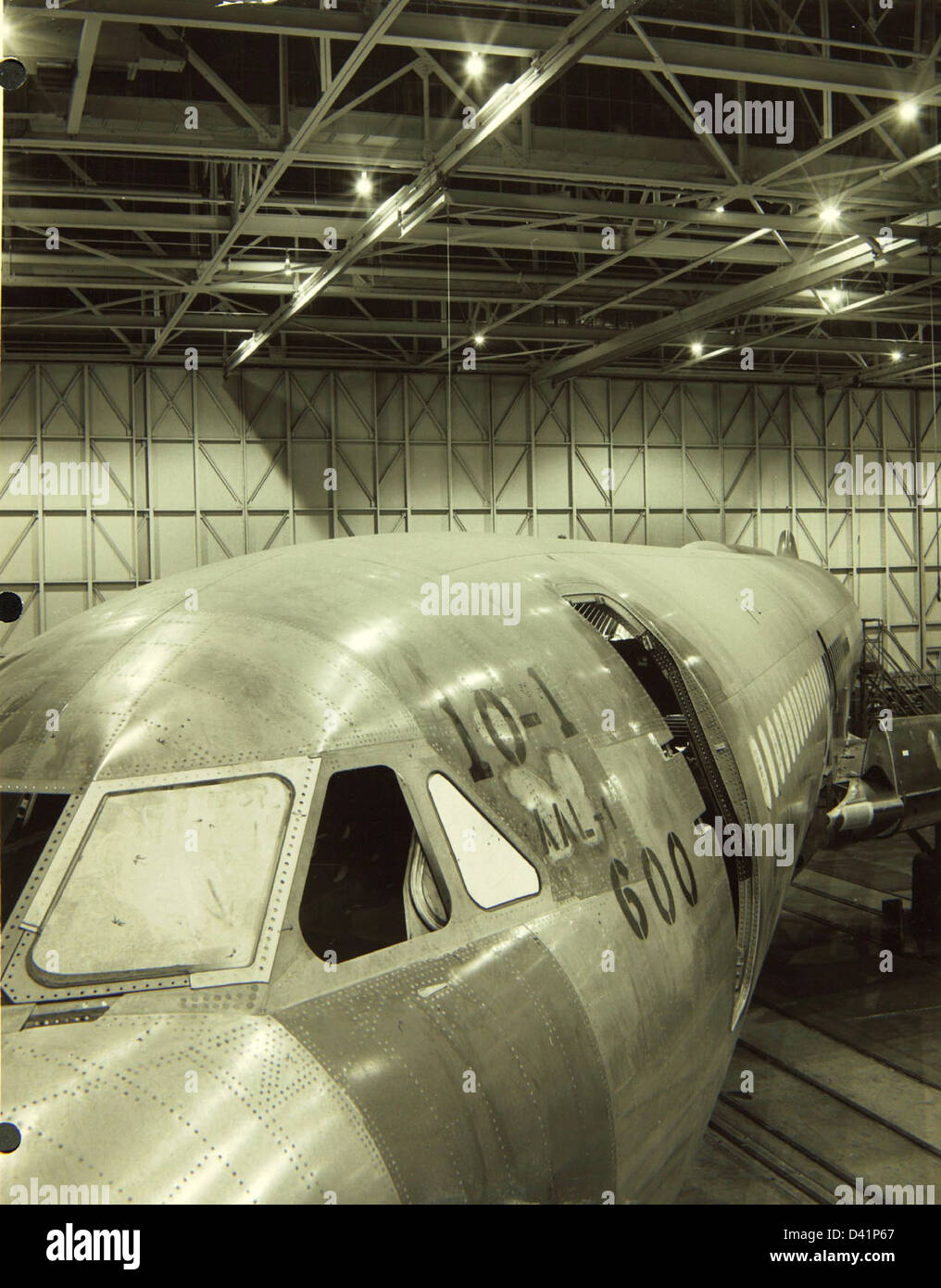 The Convair 600 was a turboprop-powered airliner developed for regional ...