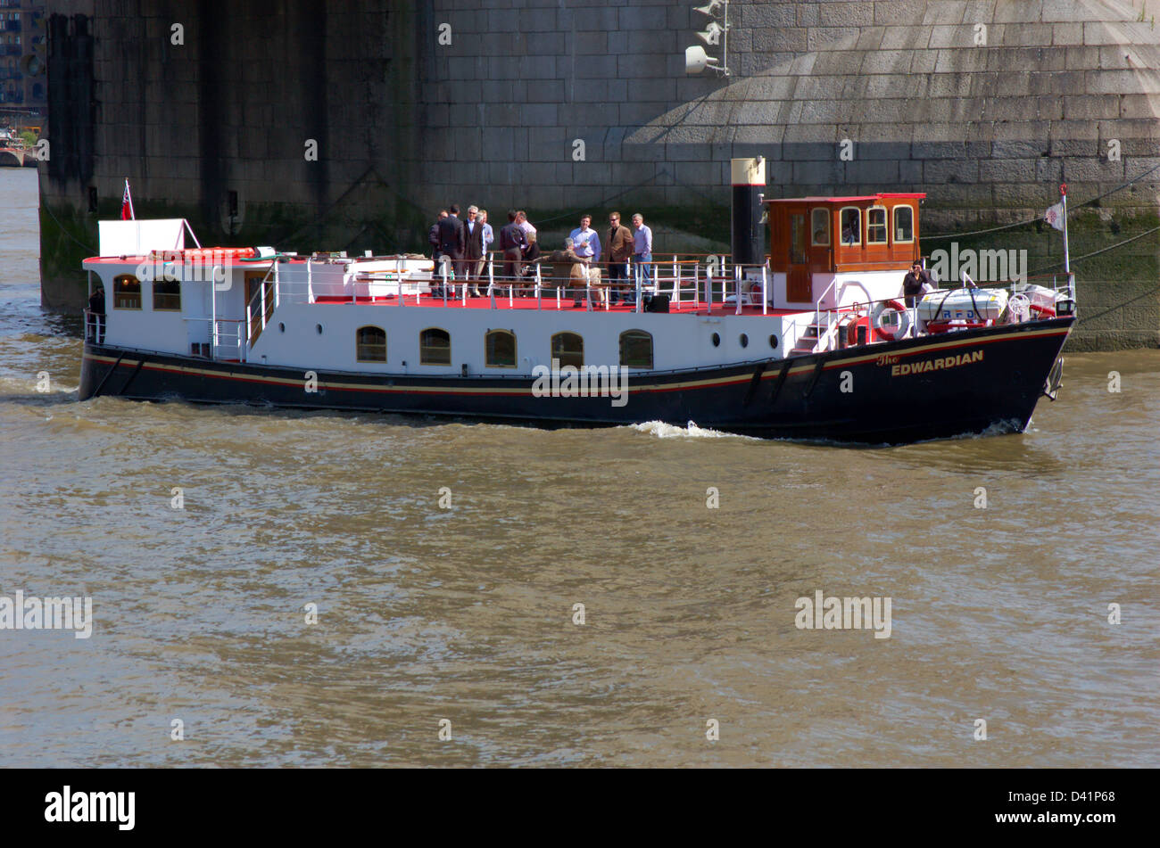 Boat under Tower Bridge in London, England Stock Photo - Alamy