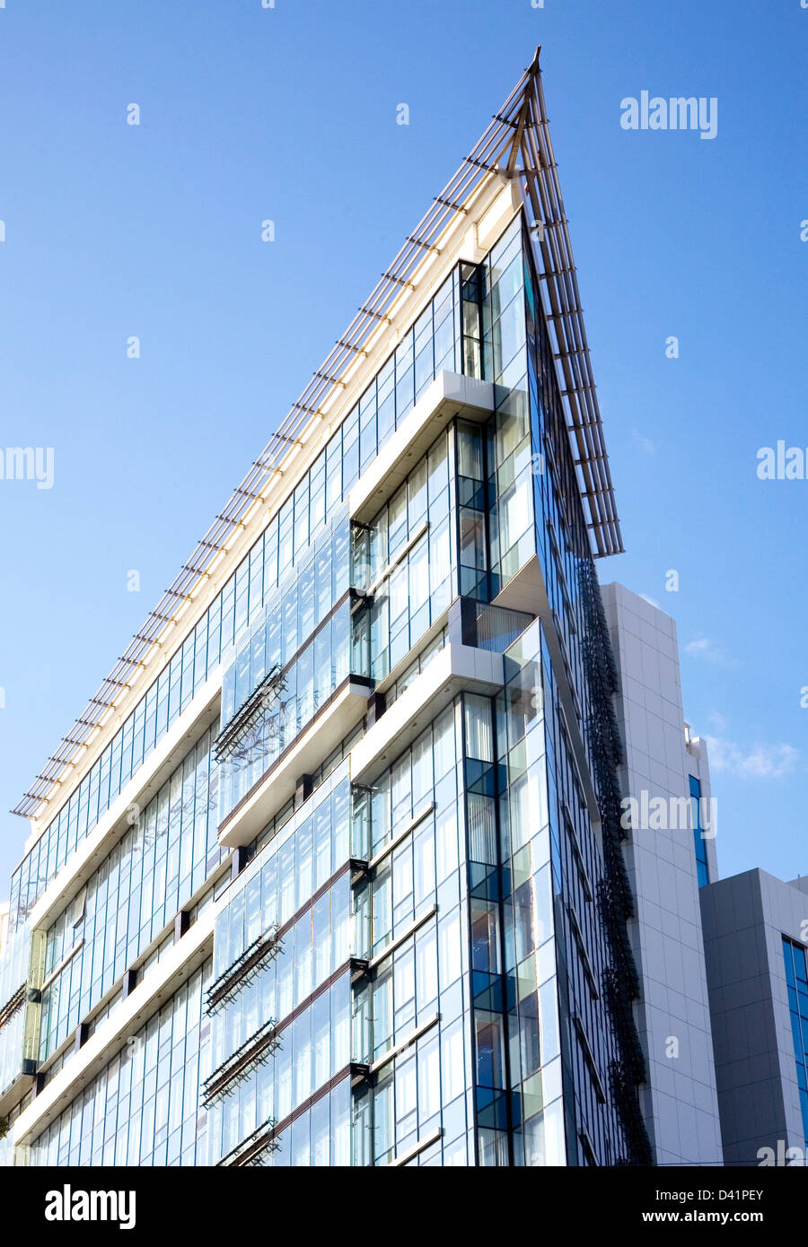 Buildings light up the sky hi-res stock photography and images - Alamy